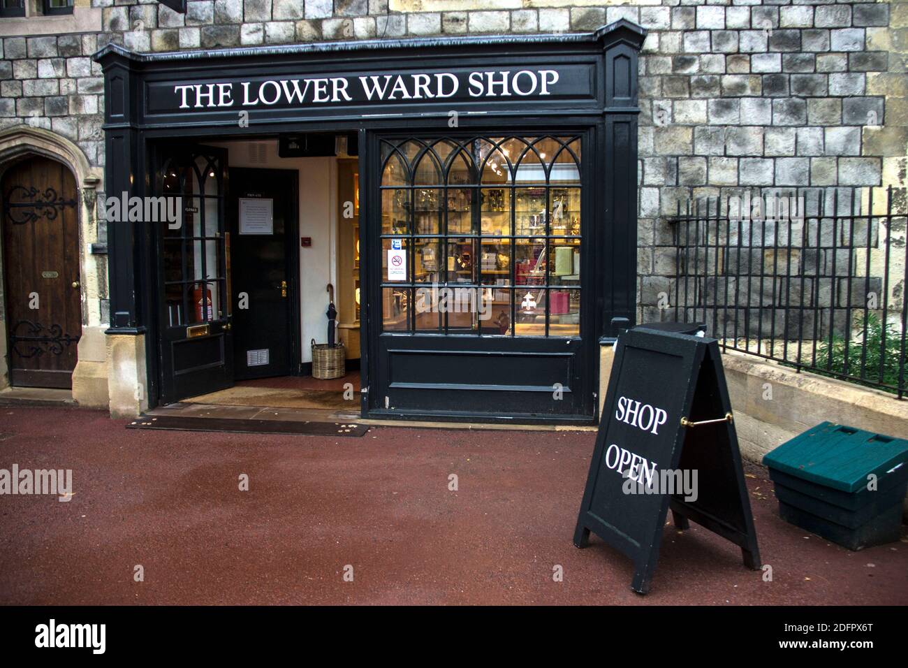 The Lower Ward Shop at Windsor Castle. Windsor, Berkshire, England, UK ...