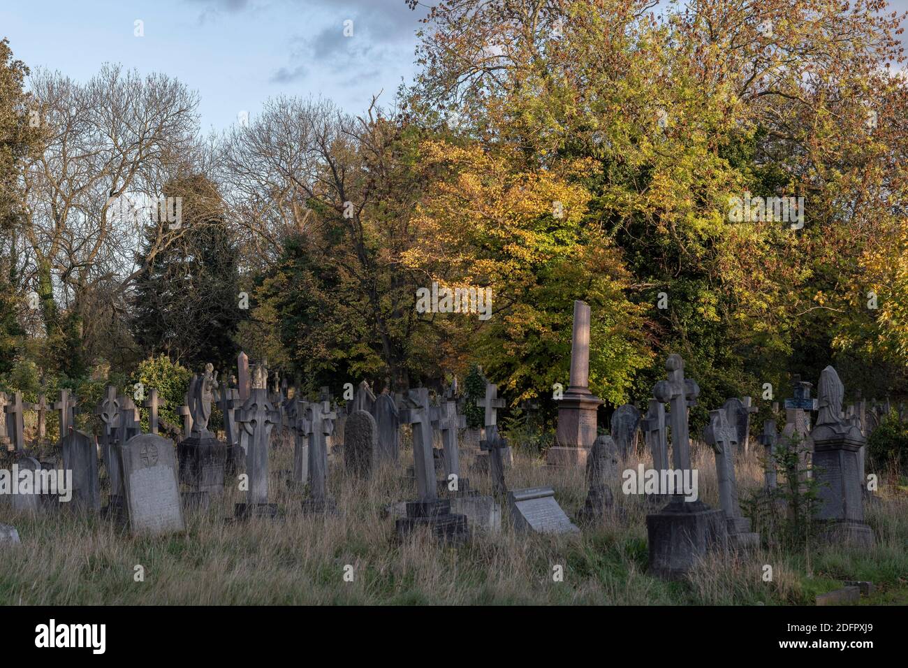 Lambeth crematorium hi-res stock photography and images - Alamy