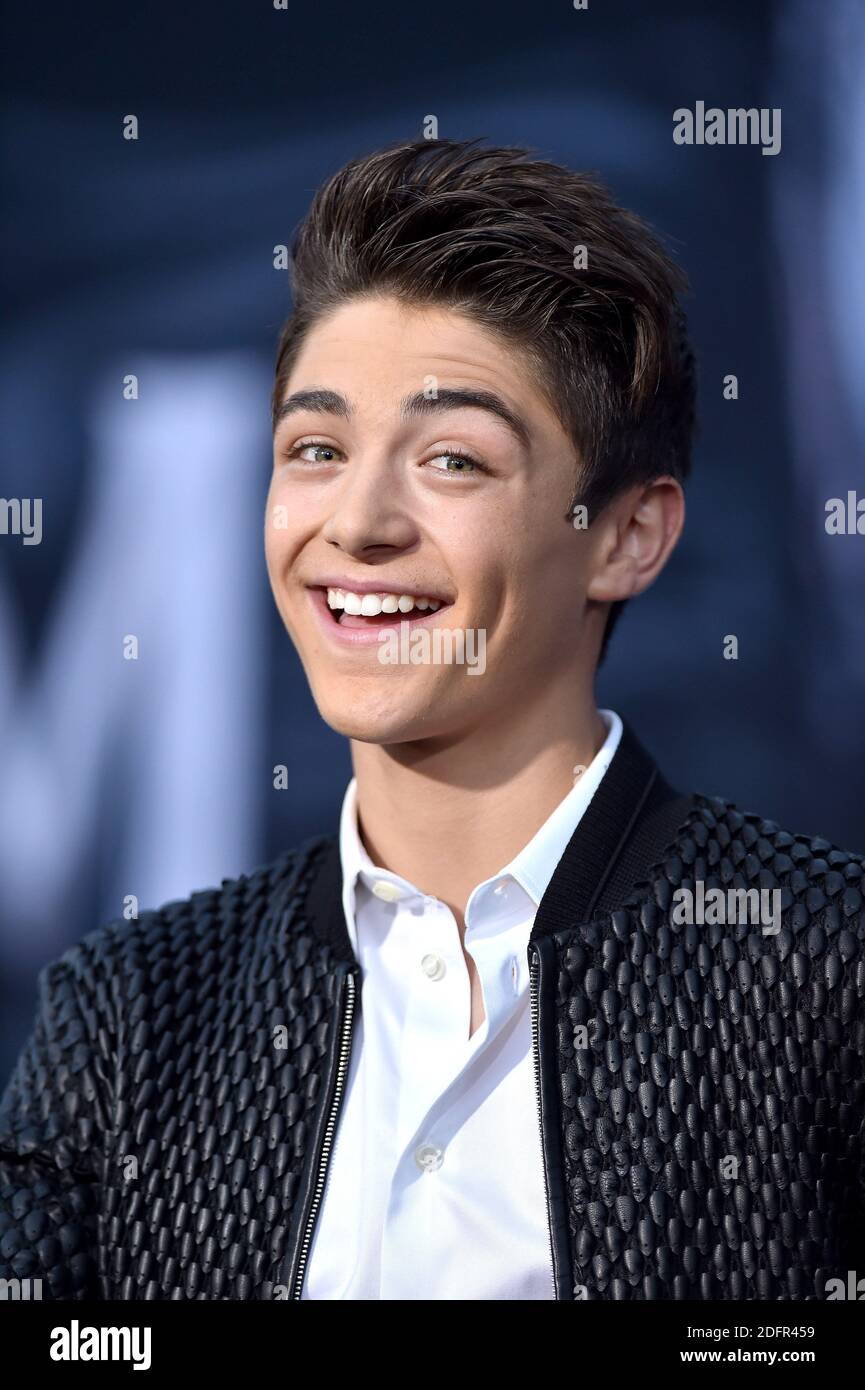 Asher Angel attends the premiere of Columbia Pictures' 'Venom' at ...