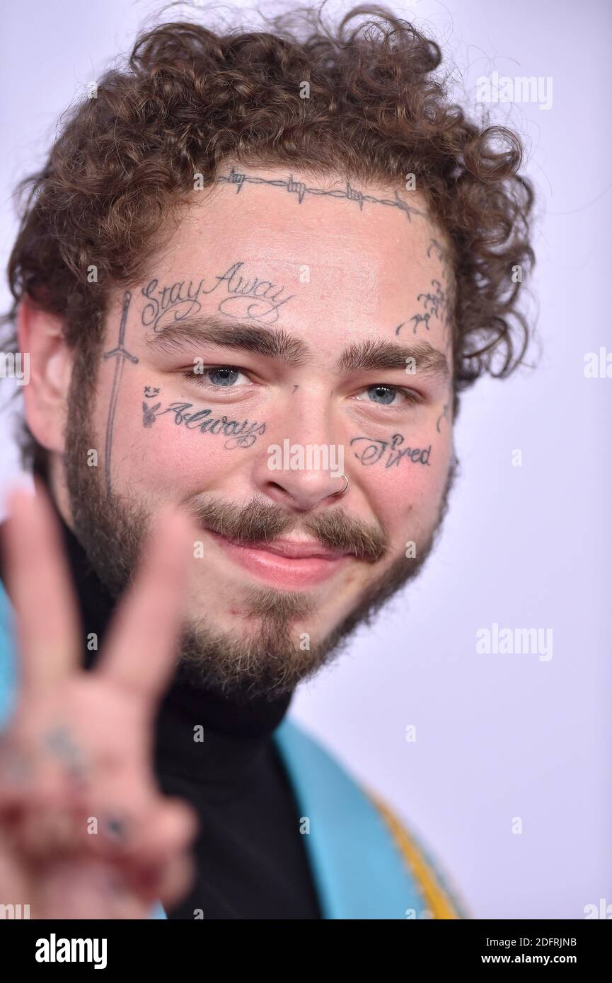 Post Malone attends the 2018 American Music Awards at Microsoft Theater ...