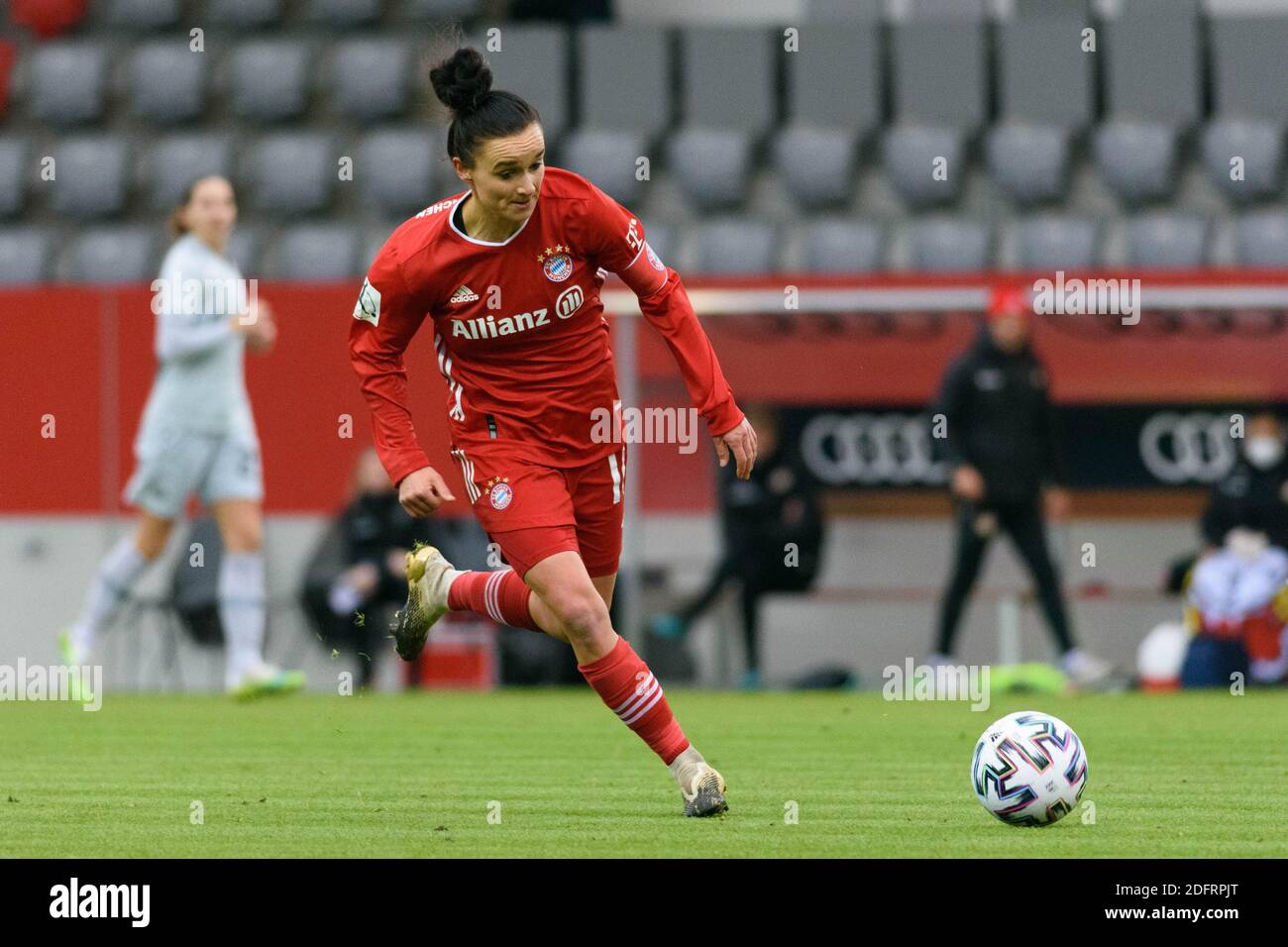 Lina magull leverkusen hi-res stock photography and images - Alamy