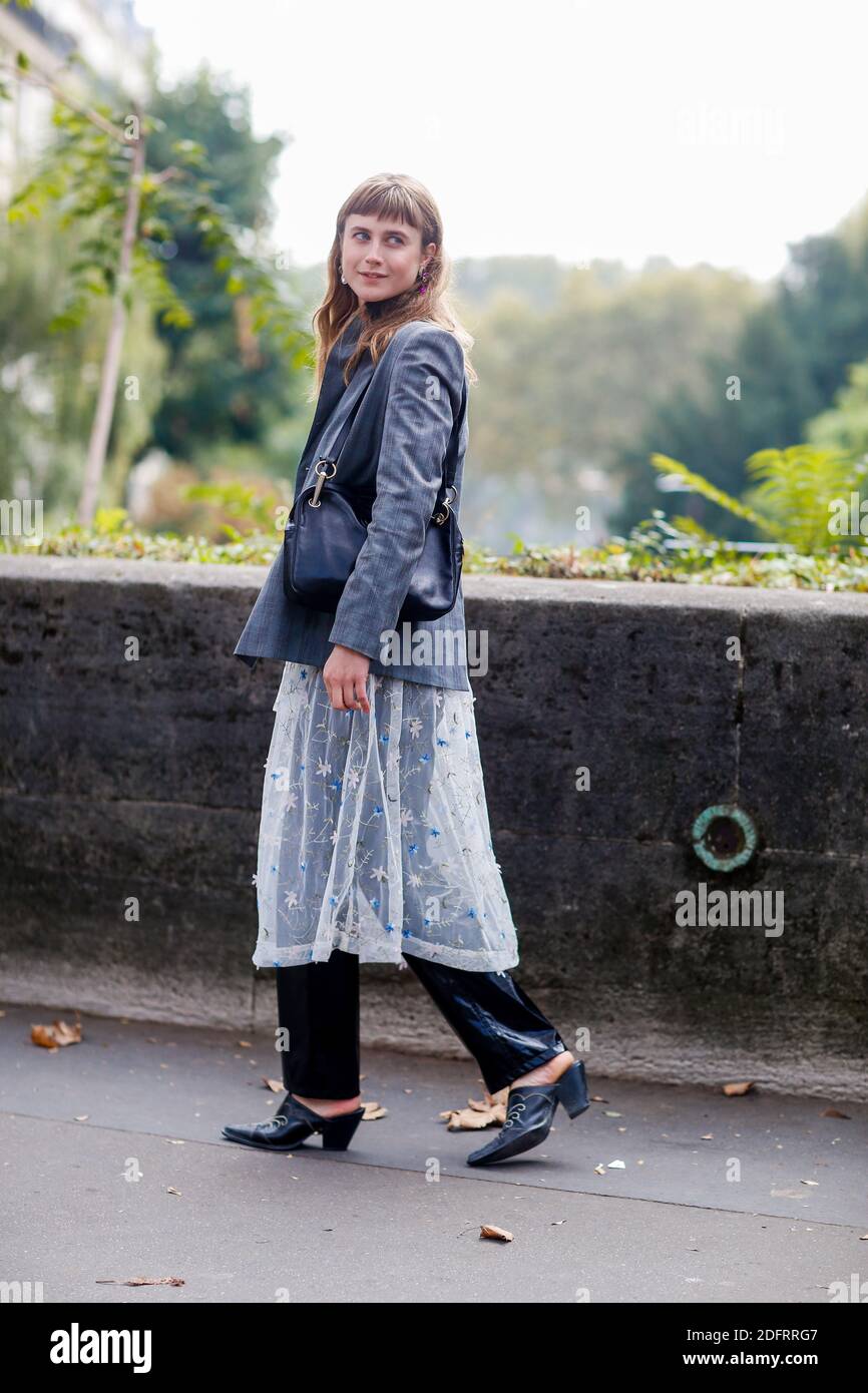 Street style, Siri Edit Andersson arriving at Issey Miyake spring ...