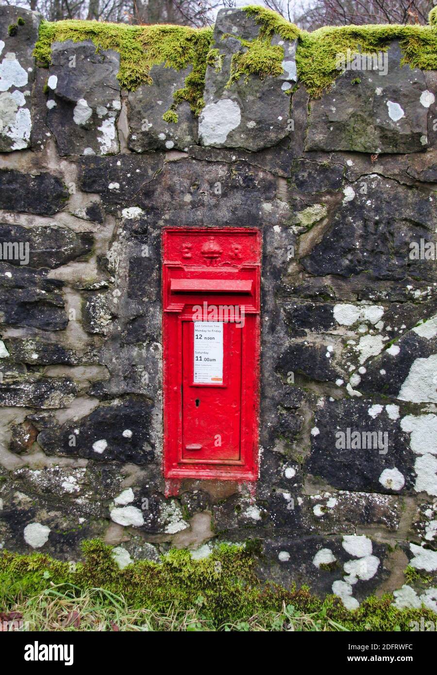 Royal Mail post box embedded in a wall in rural Scotland Stock Photo ...