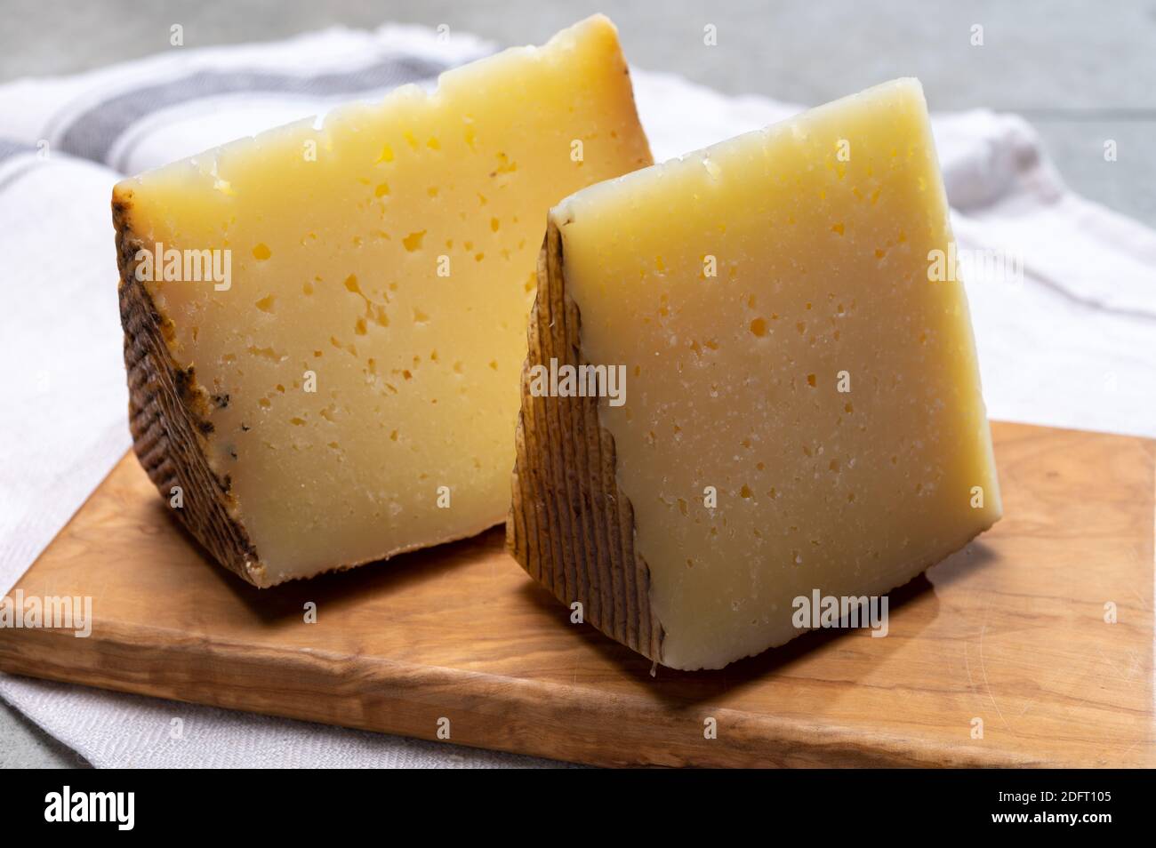 Spanish cheese manchego made from sheep milk close up Stock Photo - Alamy