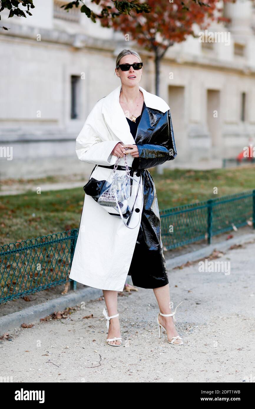 Street style, Sofie Valkiers arriving at Elie Saab spring summer 2019 ...