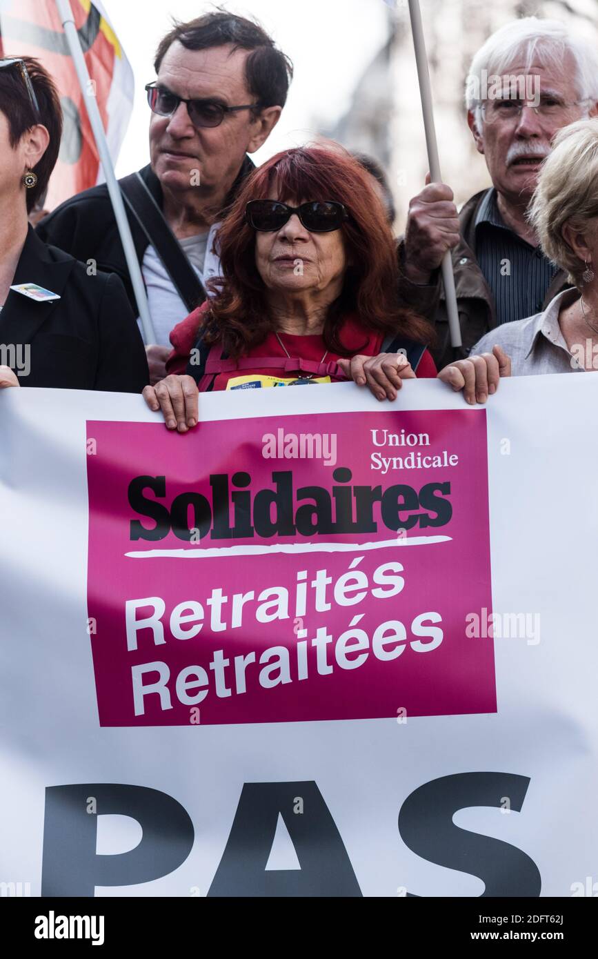 Welfare benefits france hi-res stock photography and images - Alamy