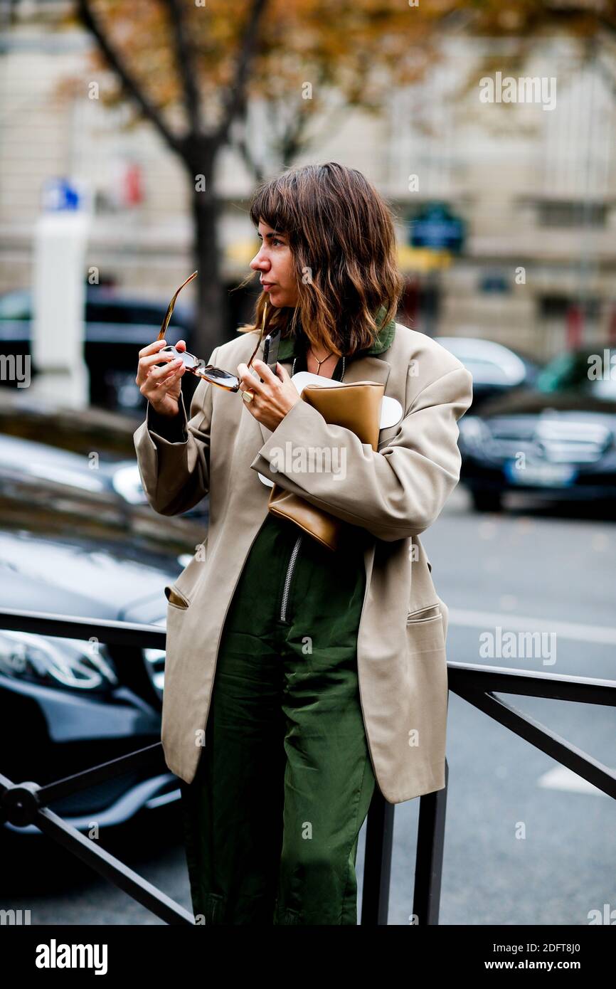 Street style, Natasha Goldenberg arriving at Miu Miu spring summer 2019 ...