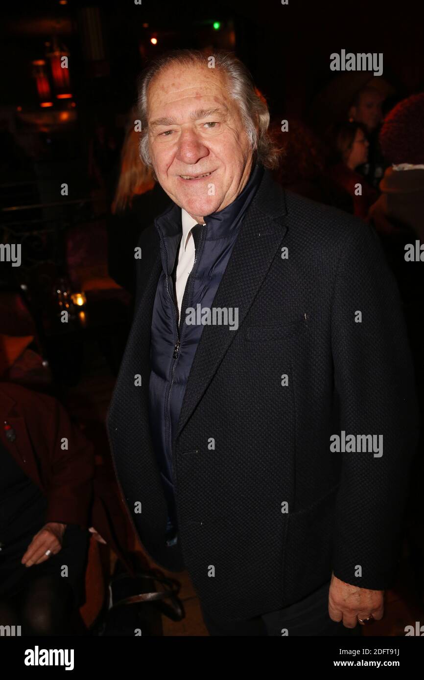 Pierre Santini lors de la soiree de lancement du livre de Jean-Pierre ...