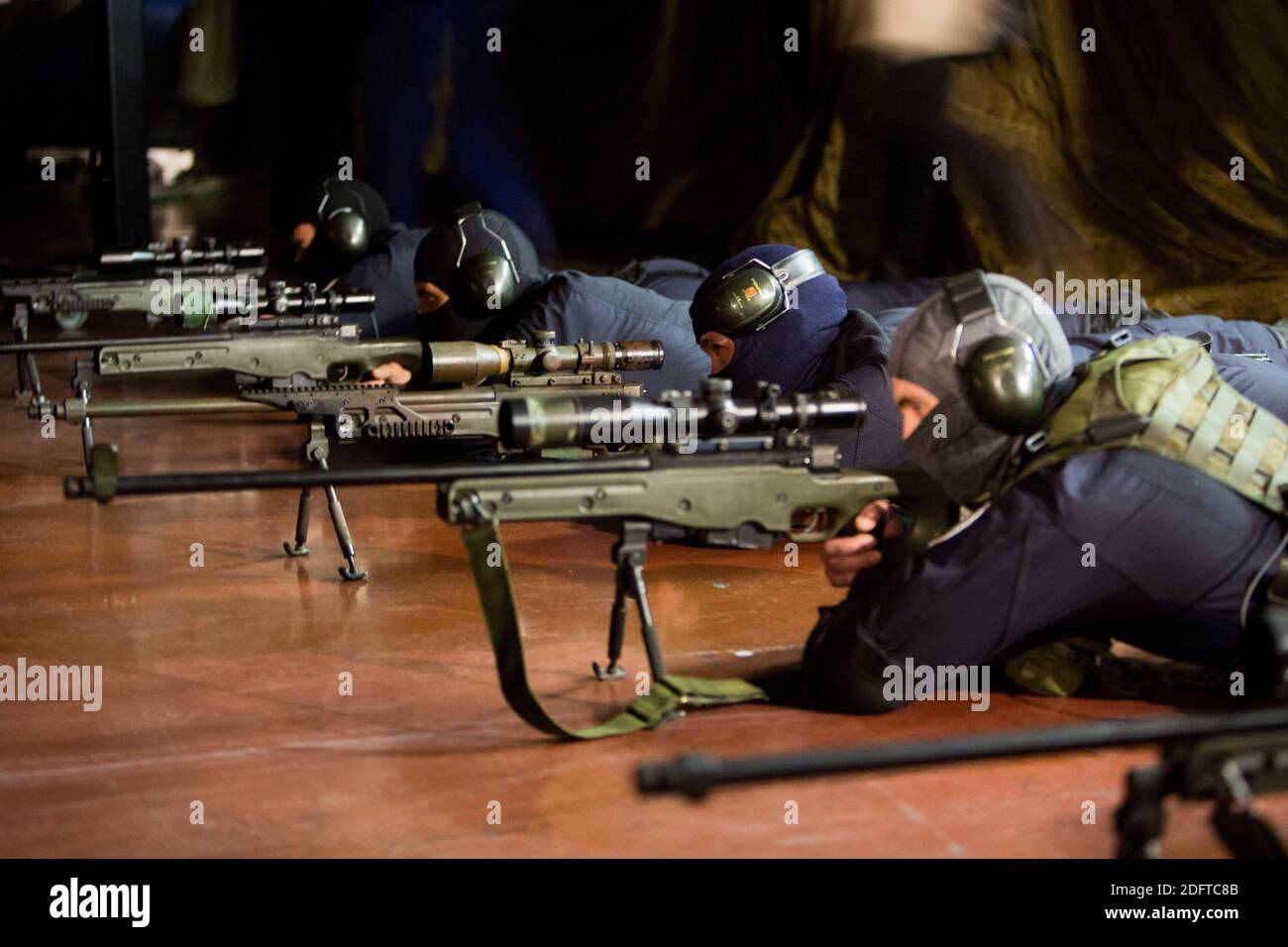 Gendarmerie intervention group gign hi-res stock photography and images ...