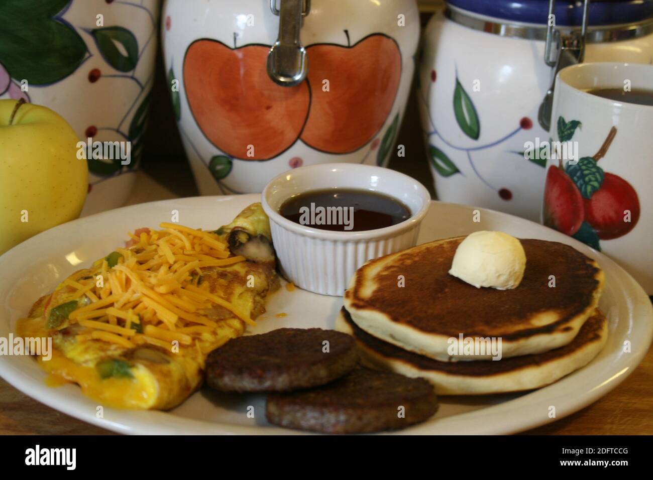 Breakfast Midwest Style. Omelet short stack and sausage Stock Photo - Alamy