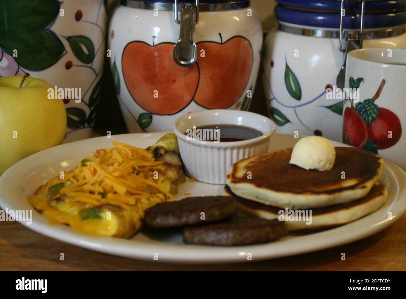 Breakfast Midwest Style. Omelet short stack and sausage Stock Photo - Alamy