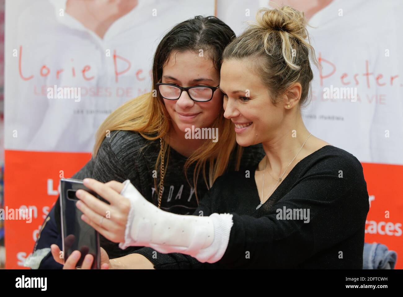 Exclusive - French singer and actress, Lorie Pester dedicates her book ...