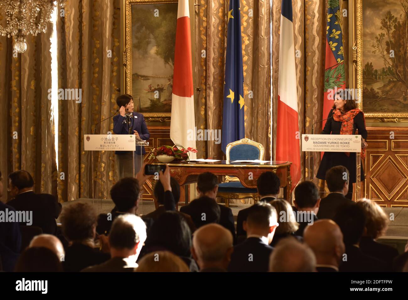 Mayor of Paris Anne Hidalgo receives the governor of Tokyo Yuriko Koibé ...