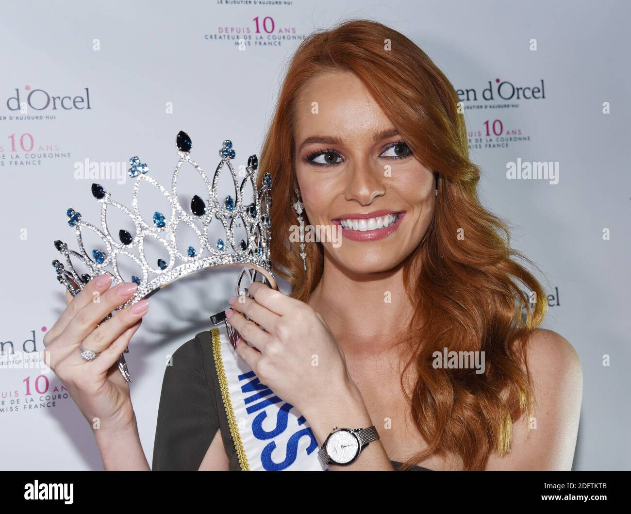 Miss France 2018 Maeva Coucke lors de la presentation de la Couronne ...