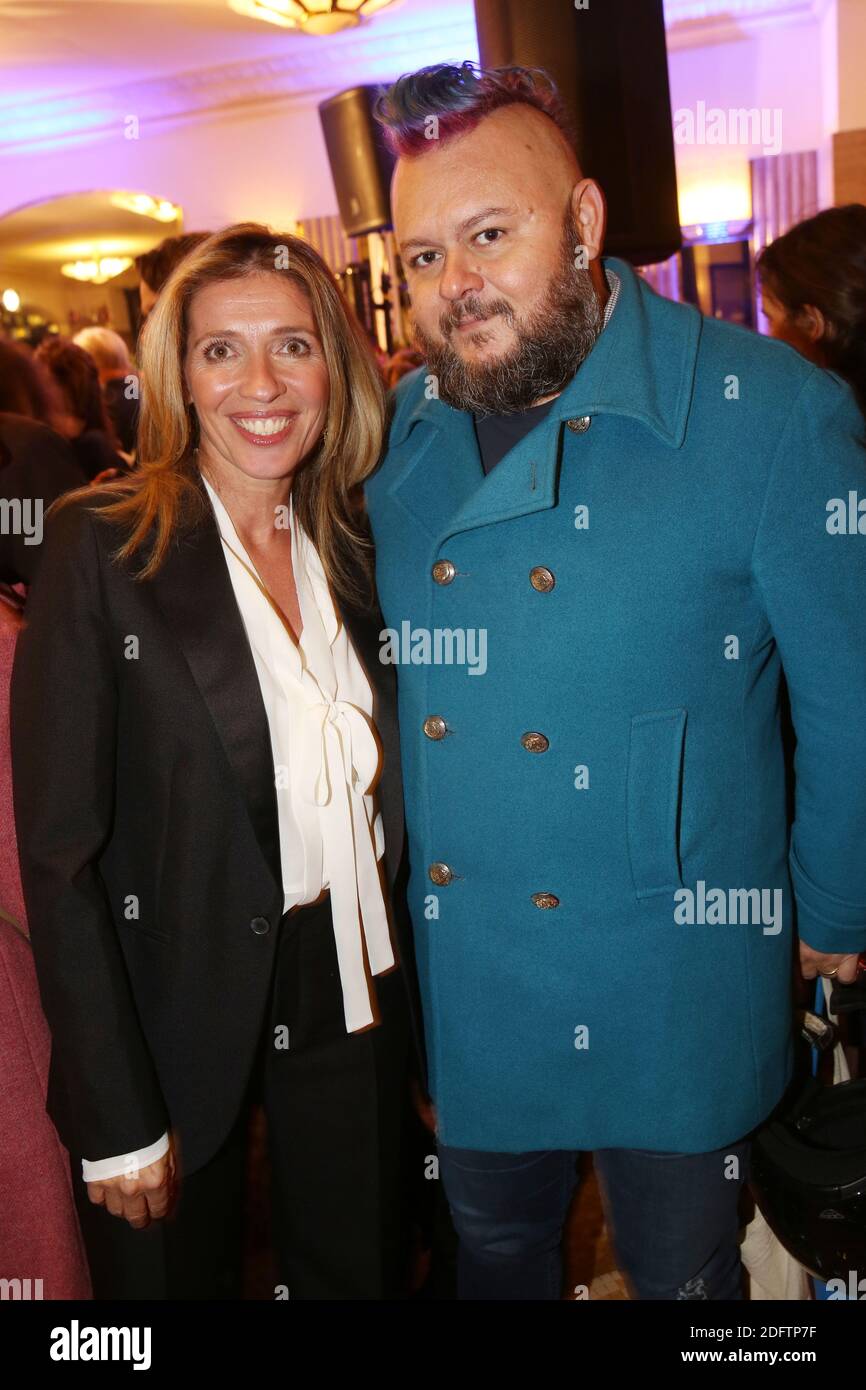 Boust hi-res stock photography and images - Alamy