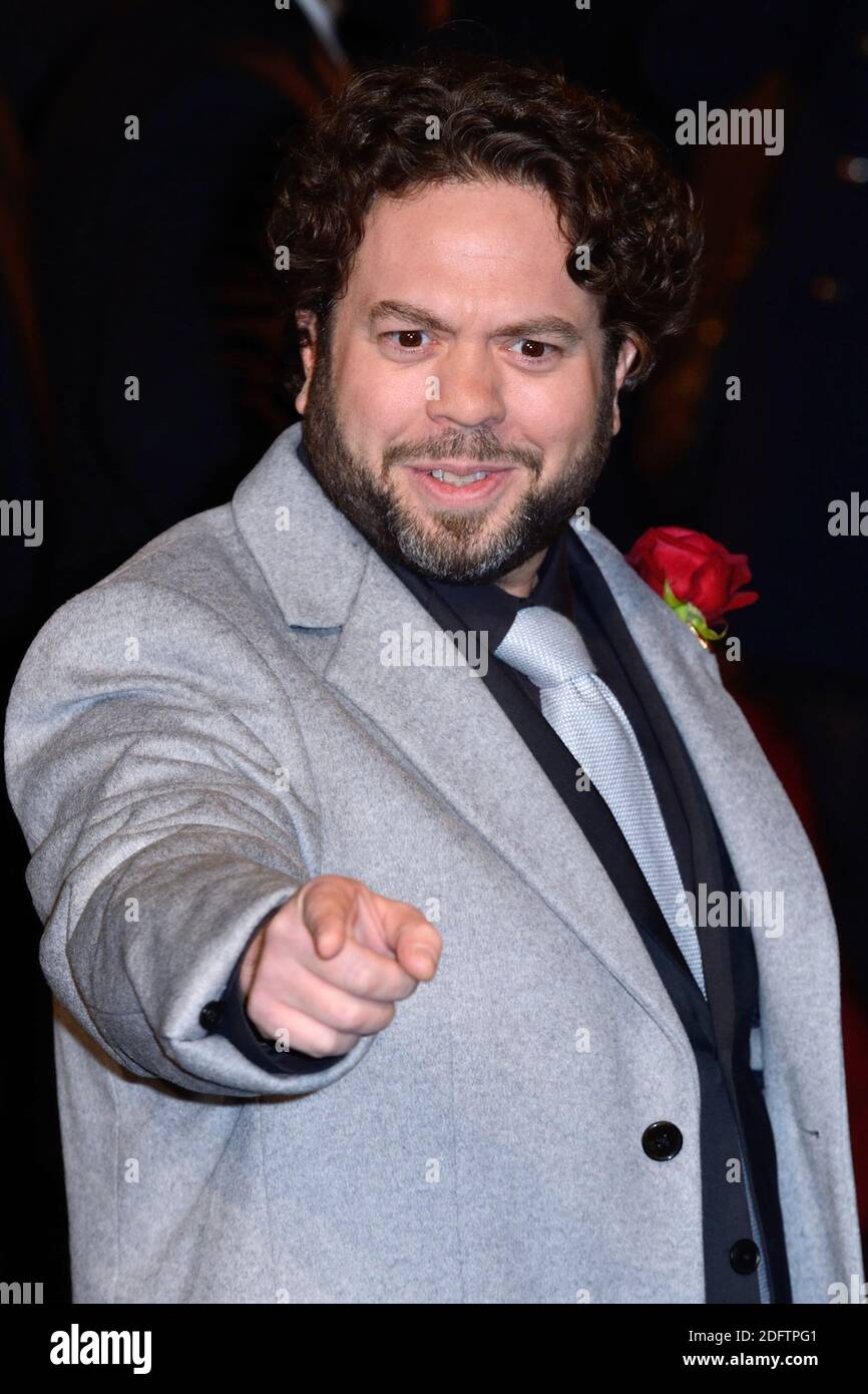 Dan Fogler attending the Fantastic Beasts: The Crimes Of Grindelwald ...
