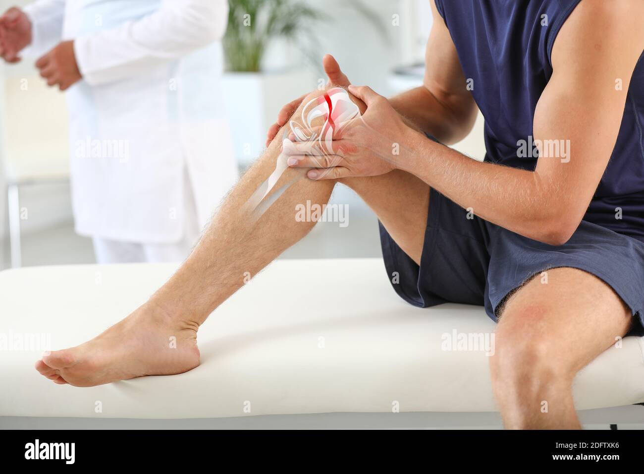 Young man with broken leg visiting doctor in clinic Stock Photo - Alamy