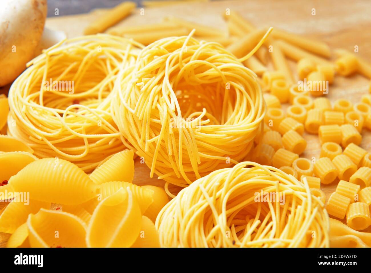 Various scattered uncooked pasta hi-res stock photography and images ...