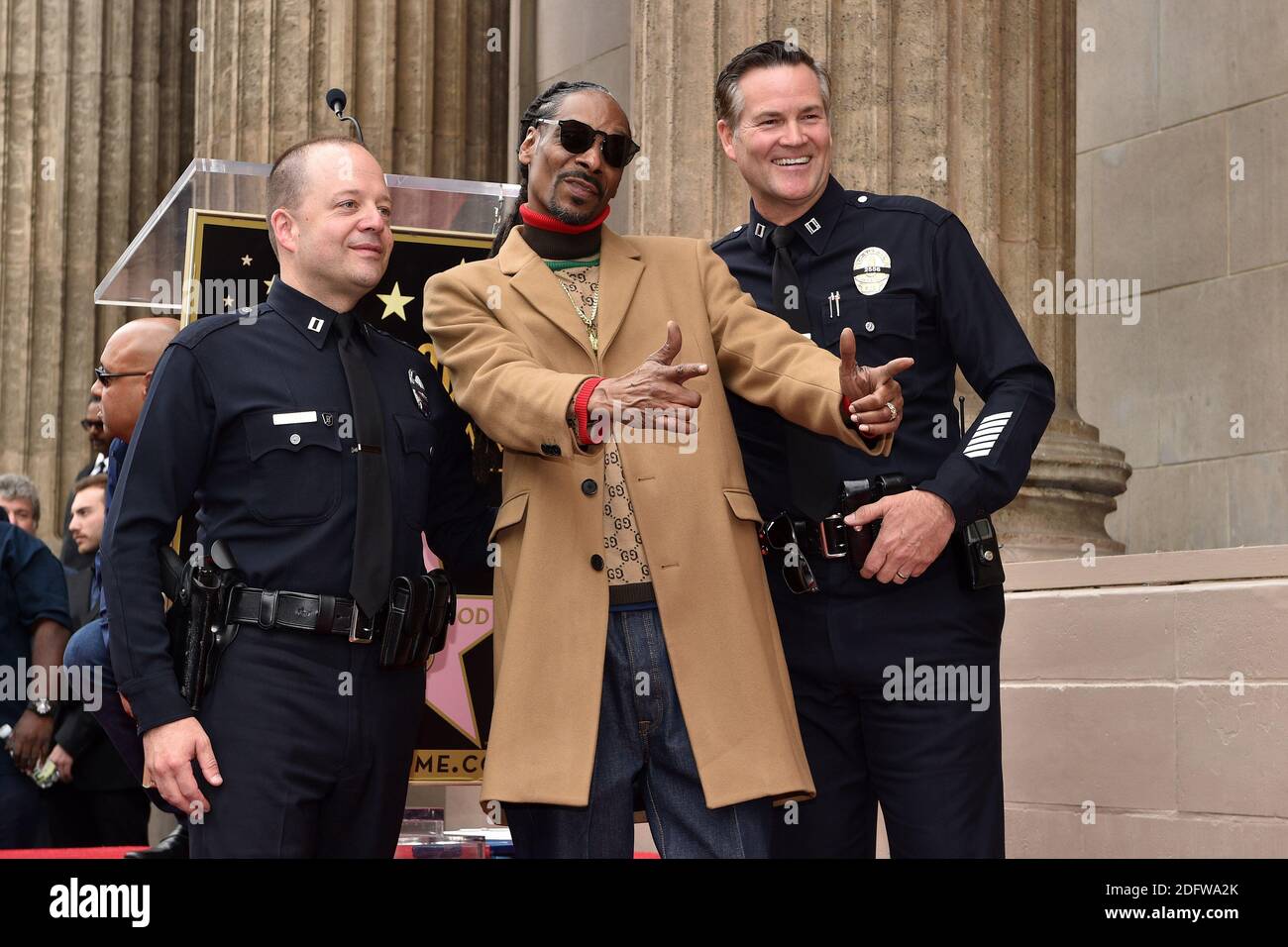 Lapd officers hi-res stock photography and images - Alamy