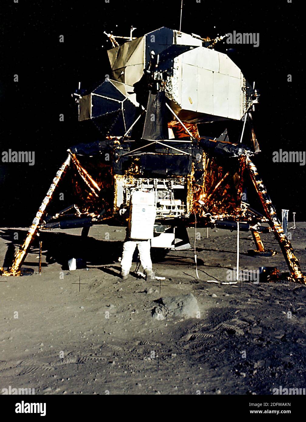 Lunar laser ranging reflector hi-res stock photography and images - Alamy