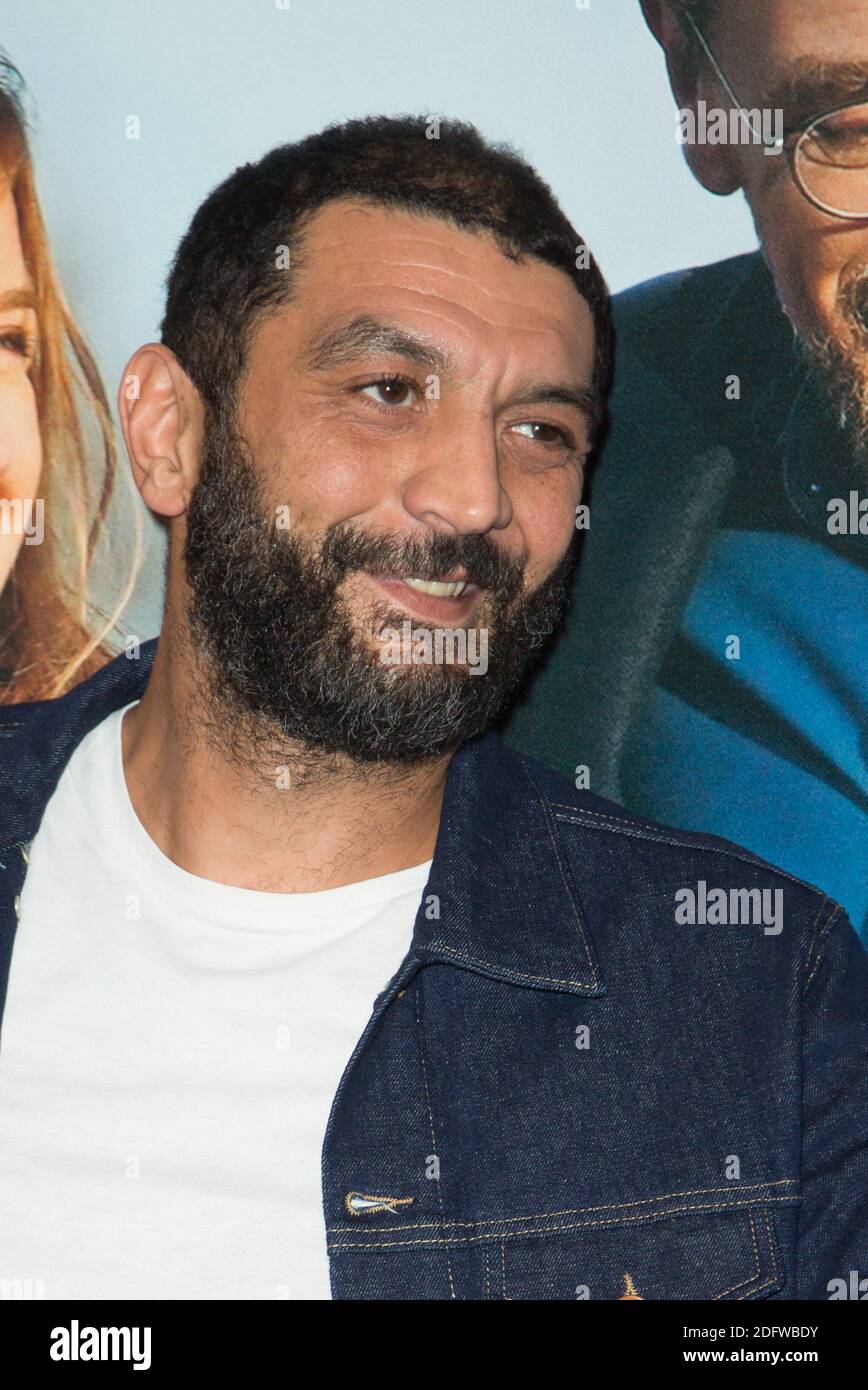 Ramzy Bedia attends Lola et ses freres Paris Premiere at UGC Georges V ...