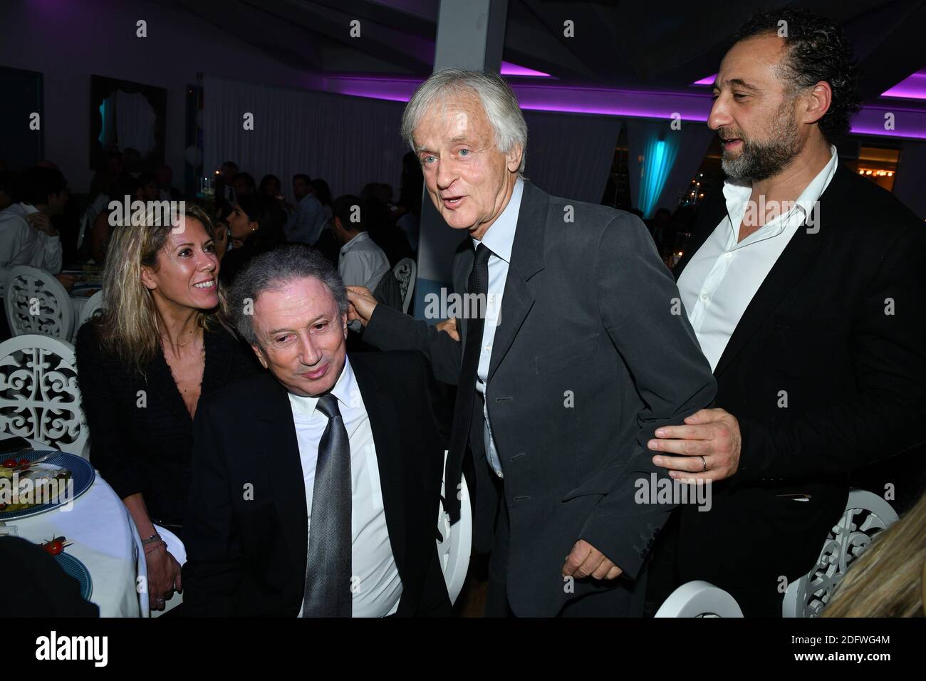 Exclusif - Michel Drucker et Dave participent au Gala au profit de l ...