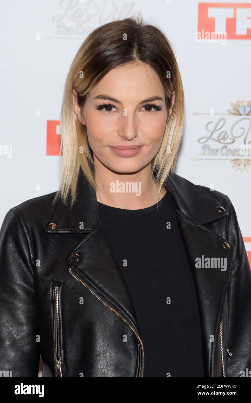 Brises hi-res stock photography and images - Alamy