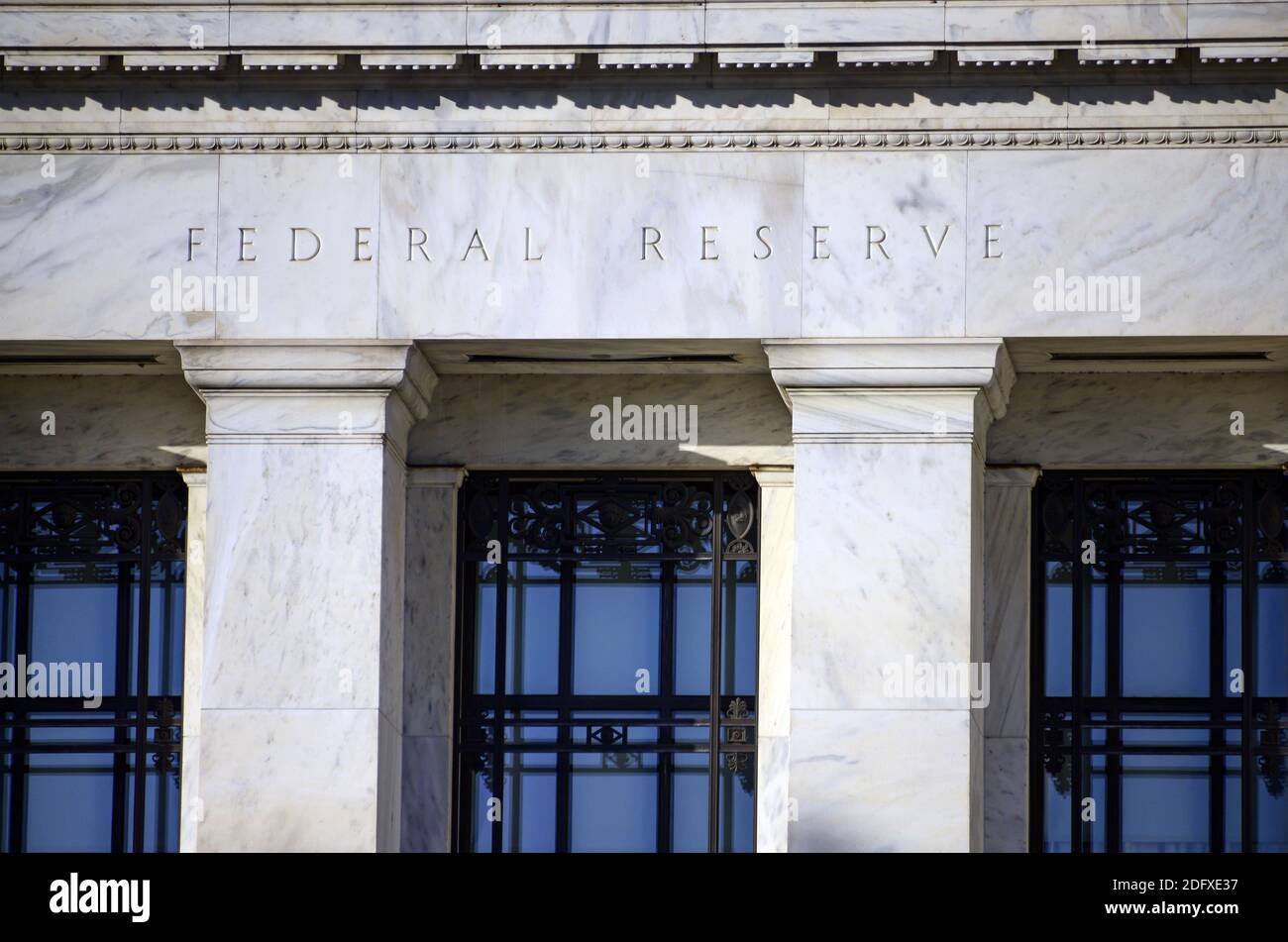 Constitution avenue nw hi-res stock photography and images - Alamy