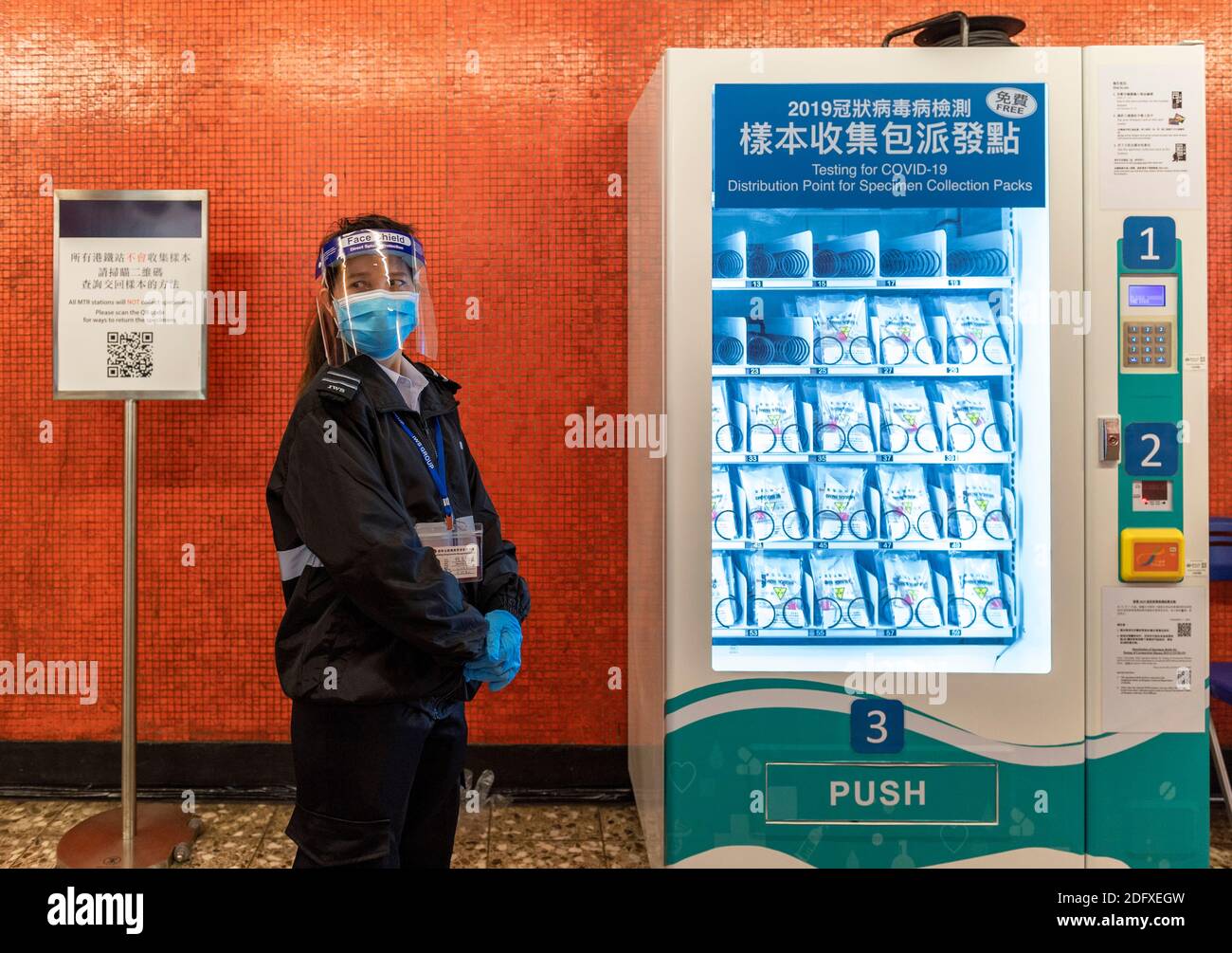 Hong kong mtr stations hi-res stock photography and images - Alamy