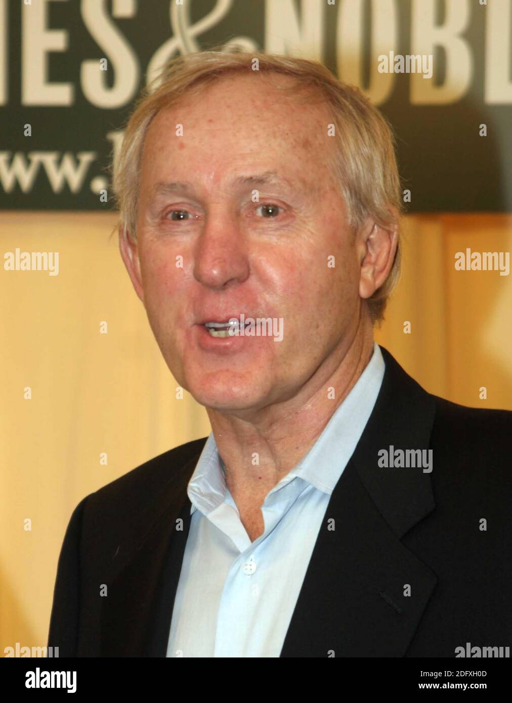 NYC 10/8/09Hall of Fame NFL Quarterback Fran Tarkenton at a book ...