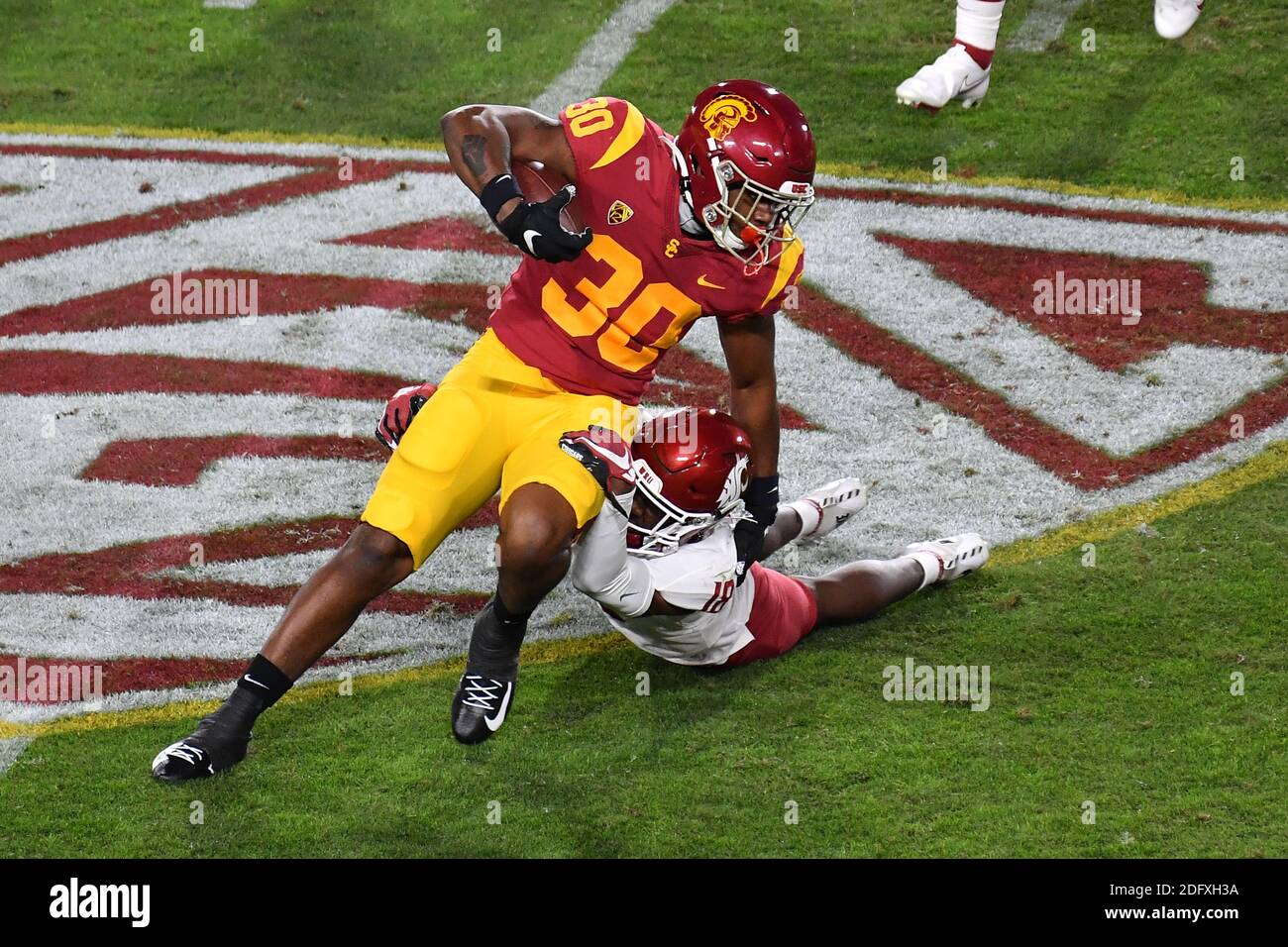 Los Angeles, CA. 6th Dec, 2020. USC Trojans quarterback Kedon Slovis #9 ...