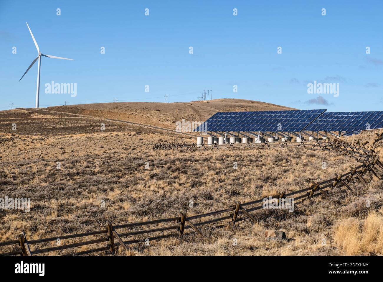 Solar panel wind turbine desert hi-res stock photography and images - Alamy