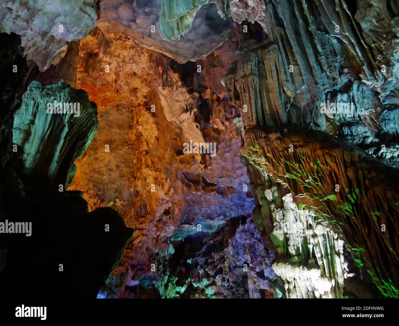Rock formation and cave in Vietnam Stock Photo - Alamy