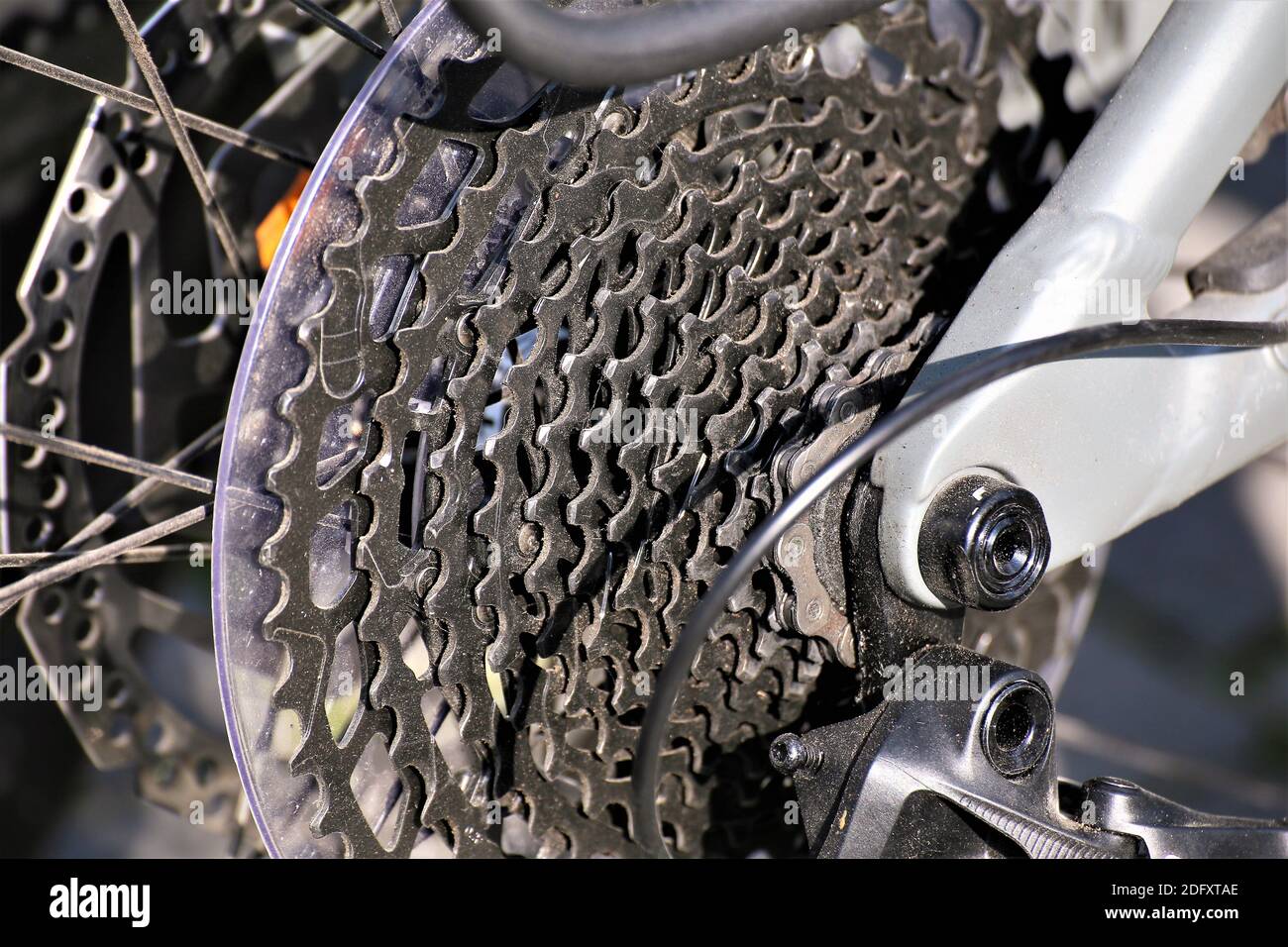 chain and bike Stock Photo - Alamy