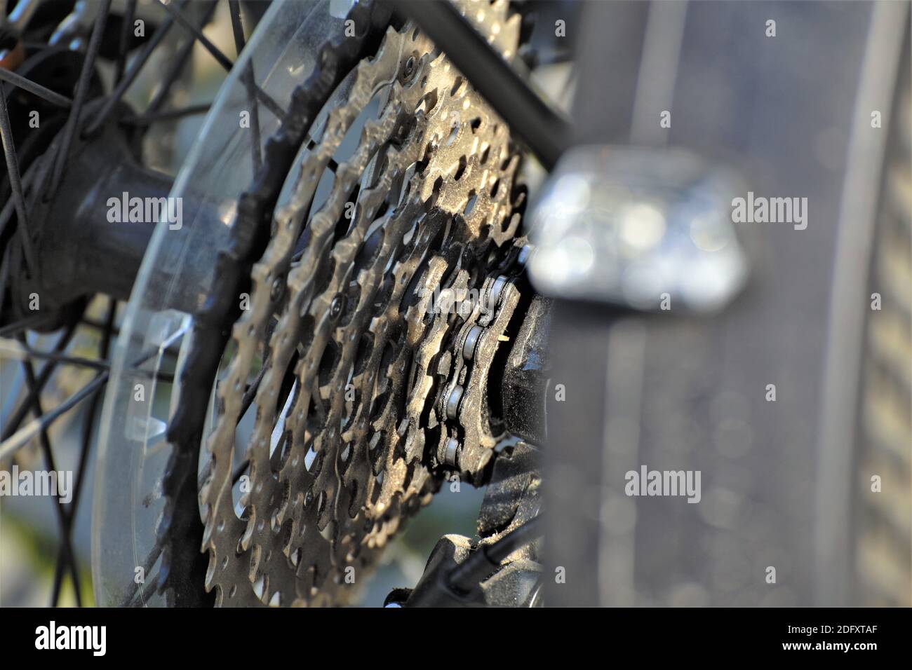 chain and bike Stock Photo - Alamy