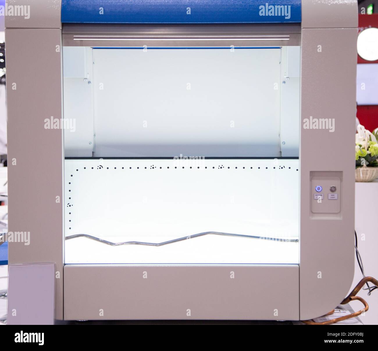 3D tube and wire measurement and inspection machine Stock Photo - Alamy