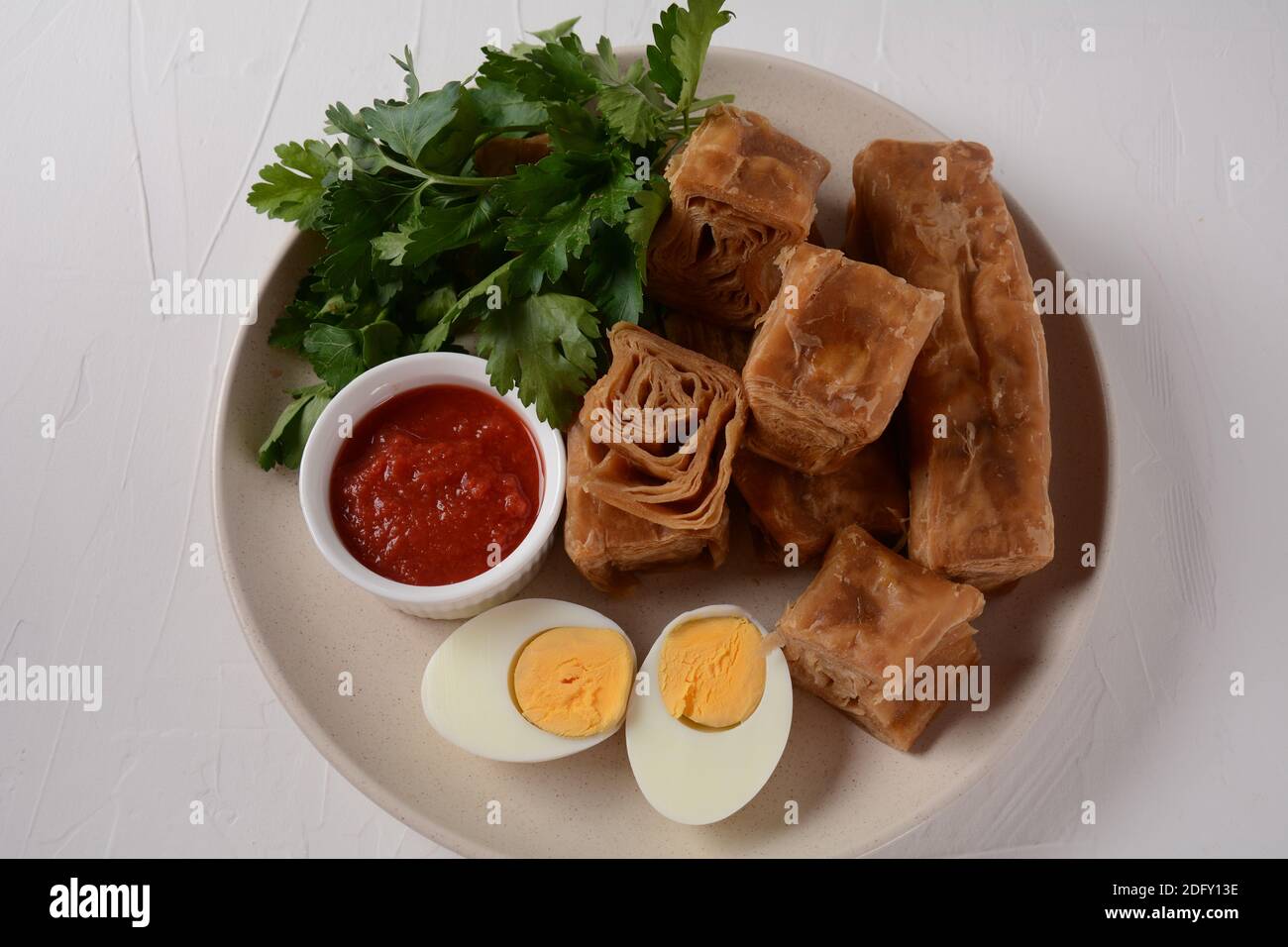 Yemenite restaurant hi-res stock photography and images - Alamy