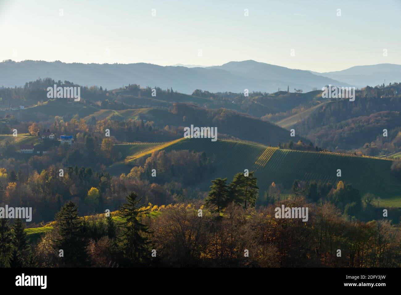 Houses in chapel street hi-res stock photography and images - Alamy