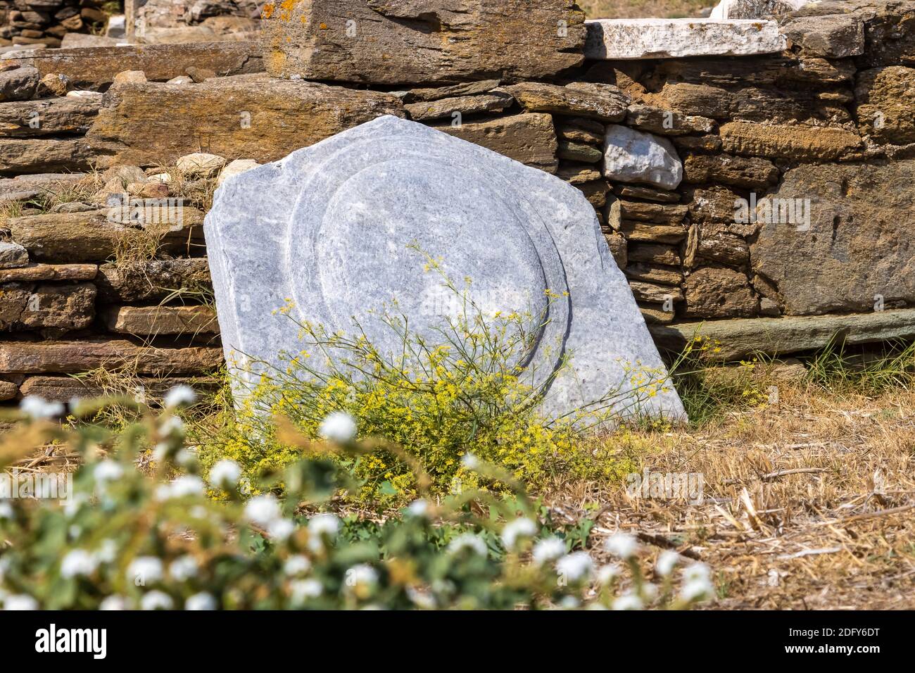 Ancient cycladic hi-res stock photography and images - Alamy