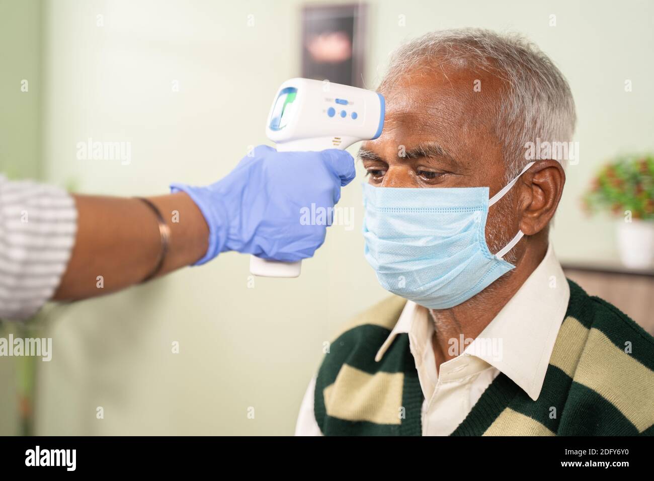 Safety measure infection hospital hi-res stock photography and images ...