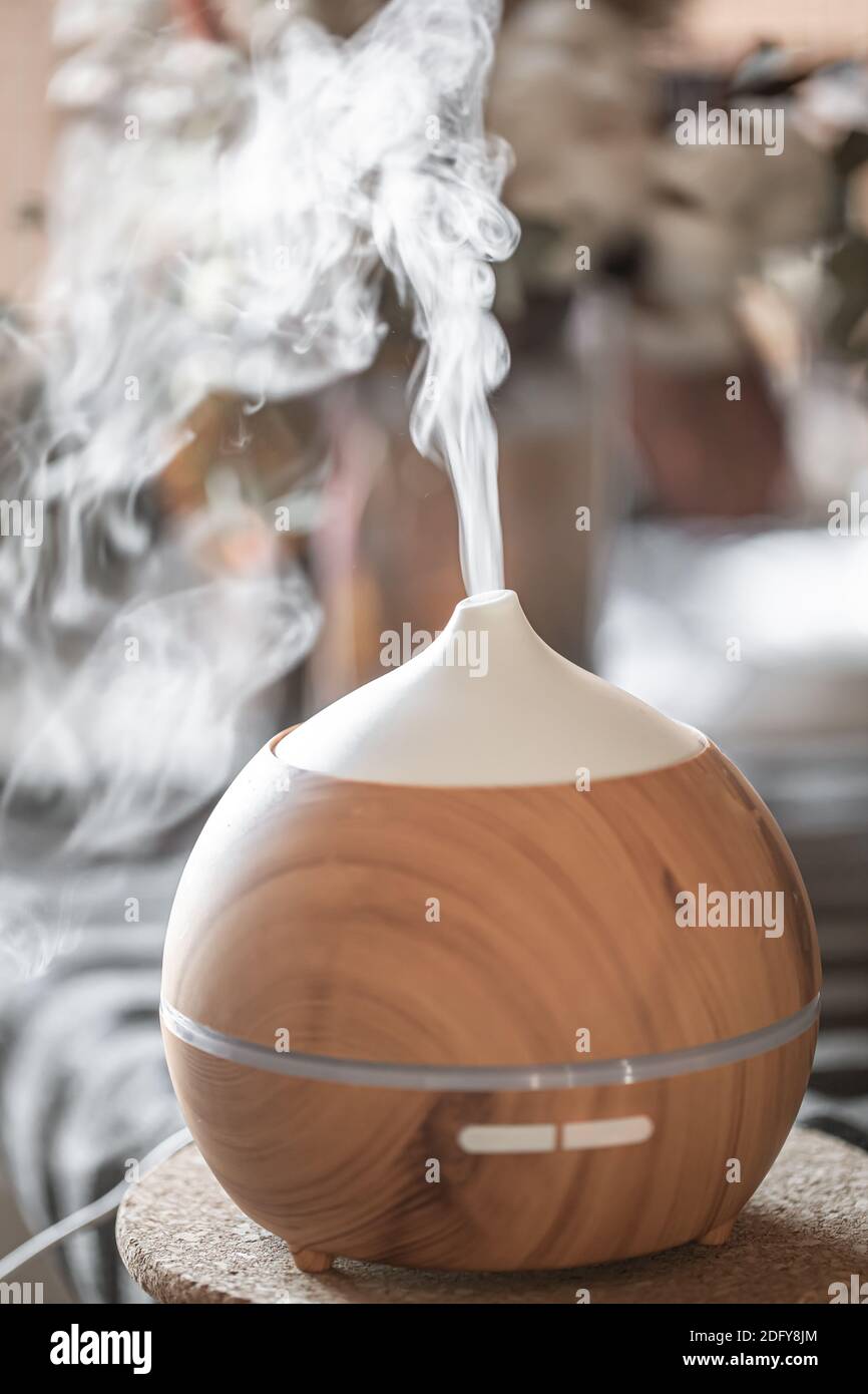 Diffusing therapy hi-res stock photography and images - Alamy
