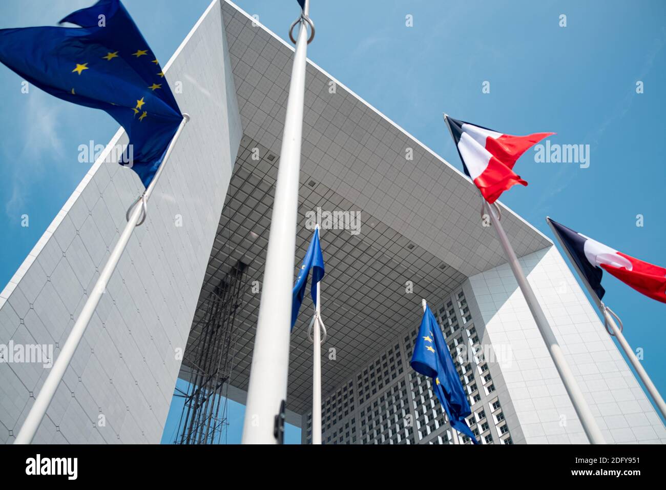 Looking up shot of top of building “The Great Arc of the Defense" and ...