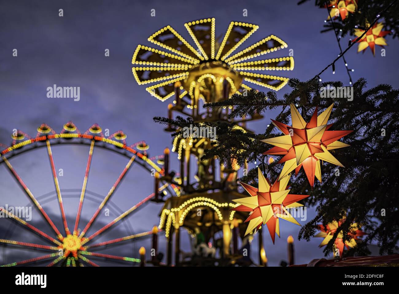 Colorful lights at the Christmas market Stock Photo - Alamy