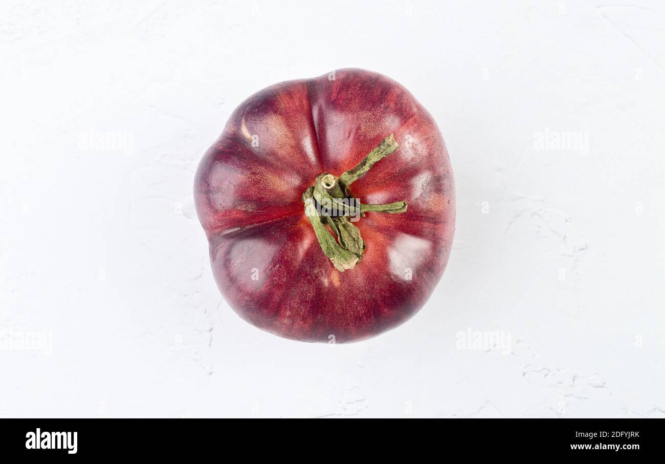Tomato, (Solanum lycopersicum), whose fruit is the tomato, commonly ...