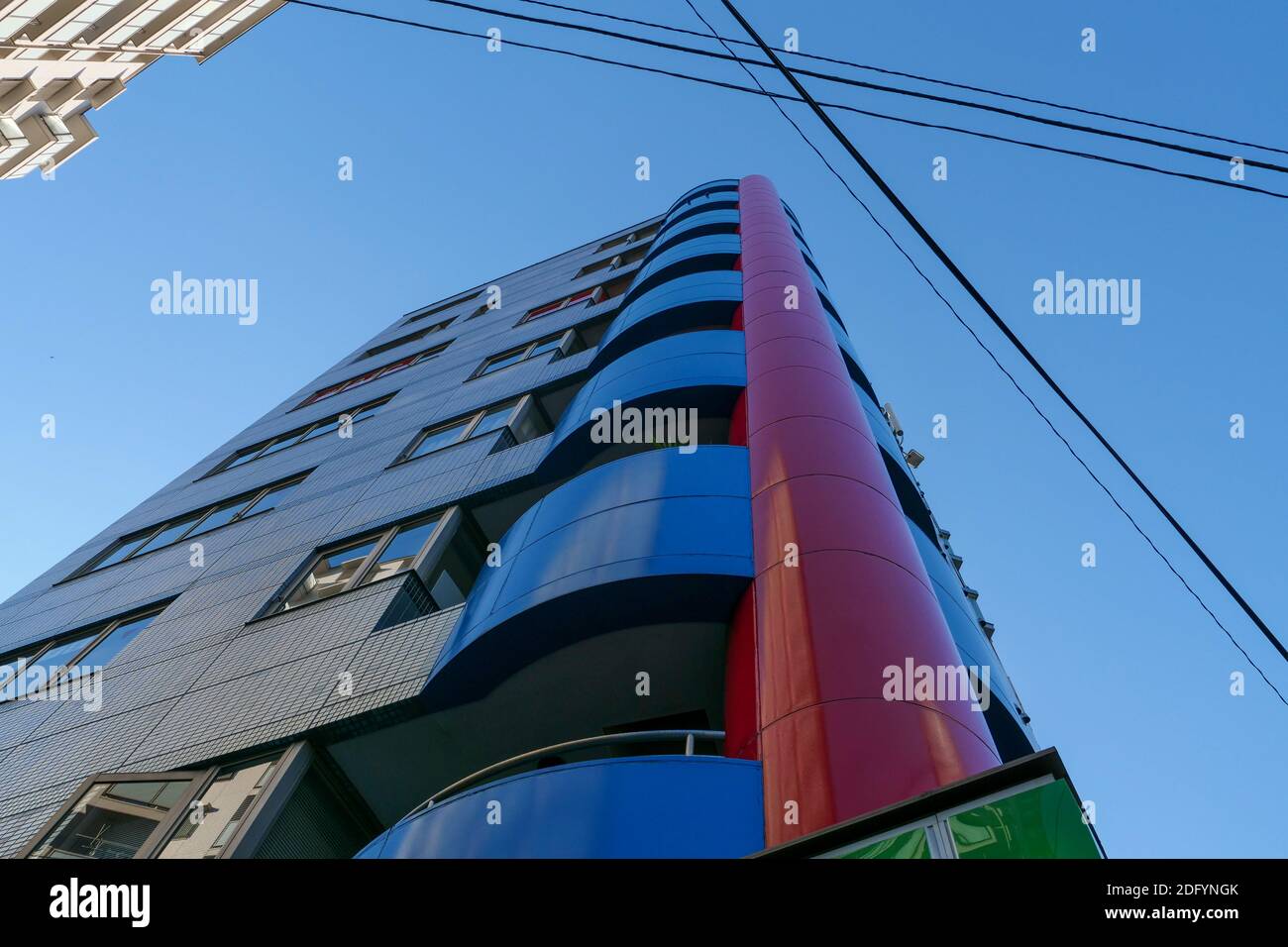 Seven storey building hi-res stock photography and images - Alamy
