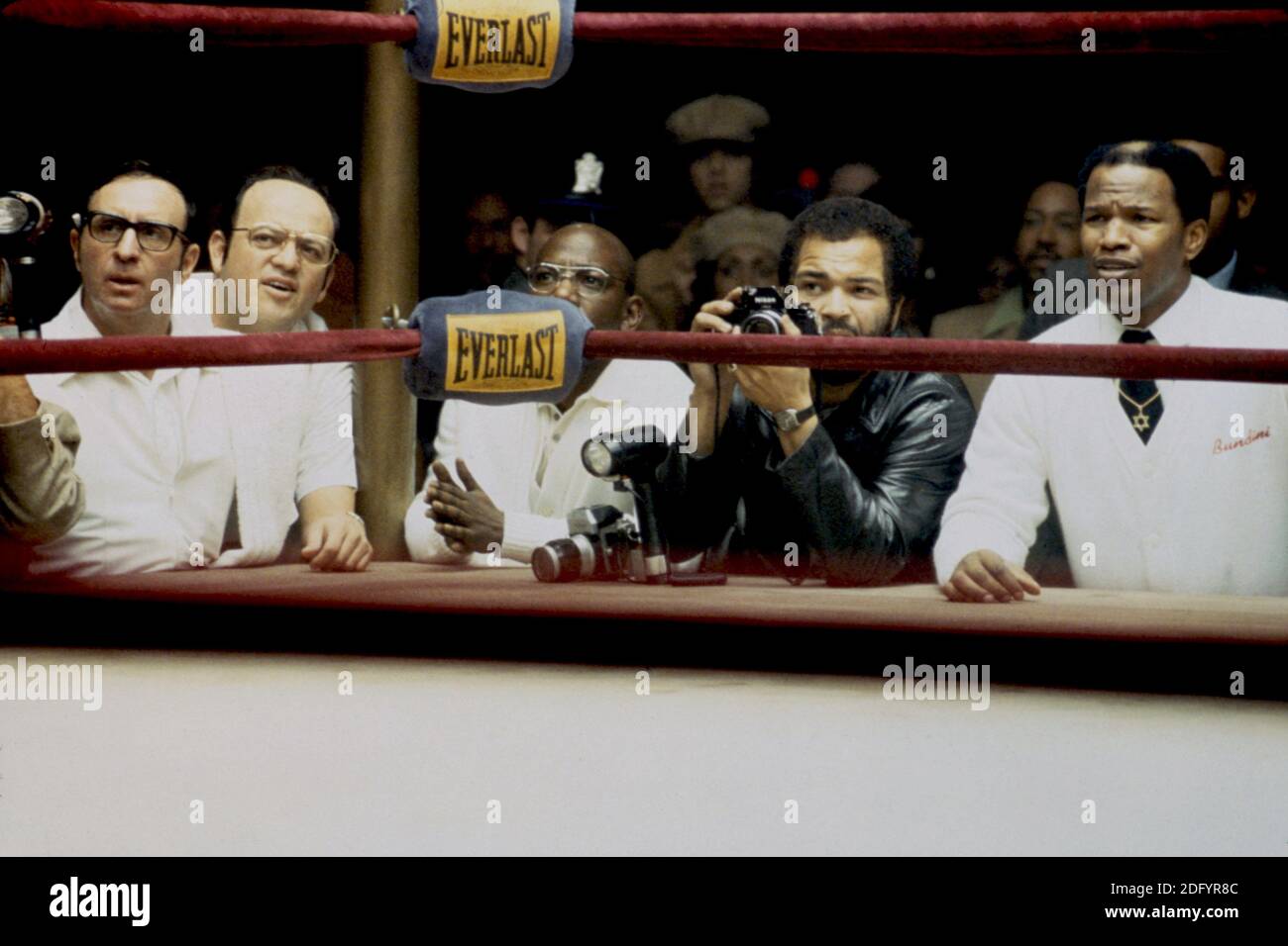 Ali boxing ring hi-res stock photography and images - Alamy