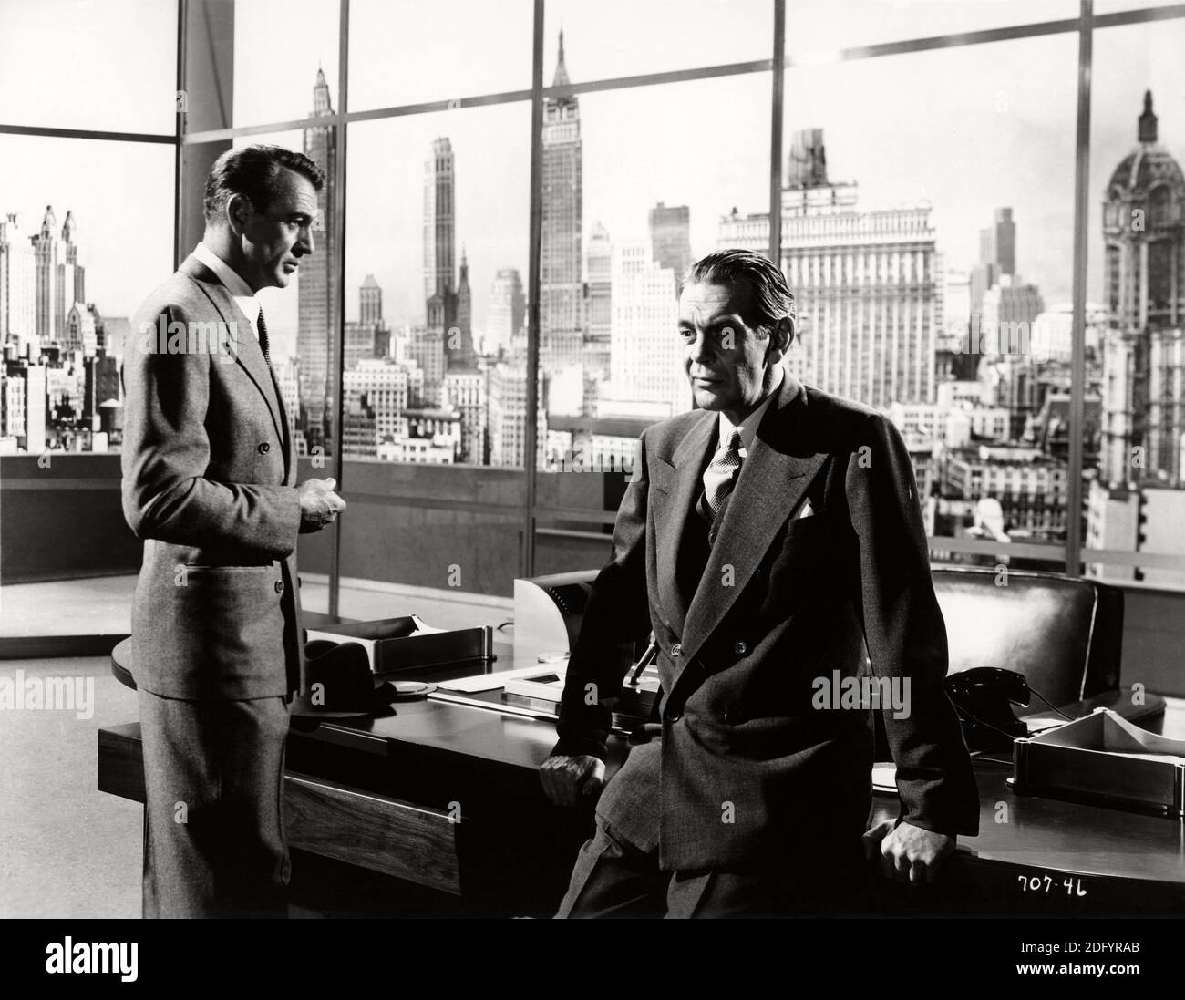 The fountainhead film hi-res stock photography and images - Alamy