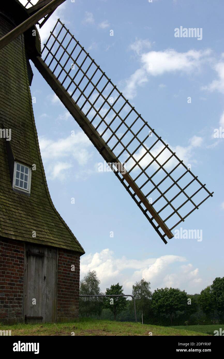Windmill blades hi-res stock photography and images - Alamy