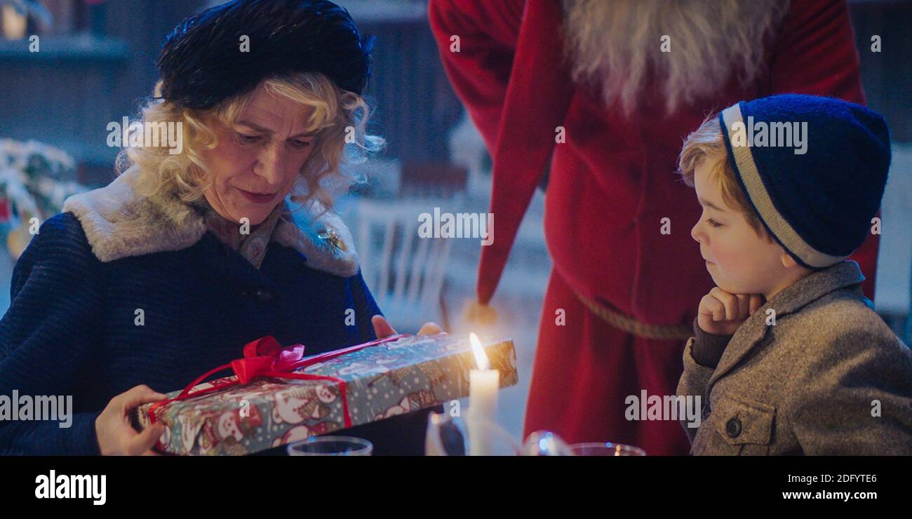 The christmas gift film hi-res stock photography and images - Alamy