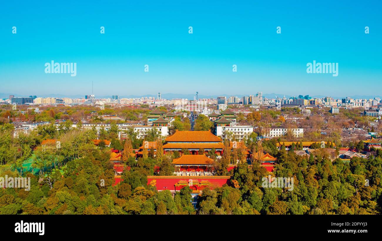 Amazing view of Beijing city from the observation deck in Jingshan Park ...